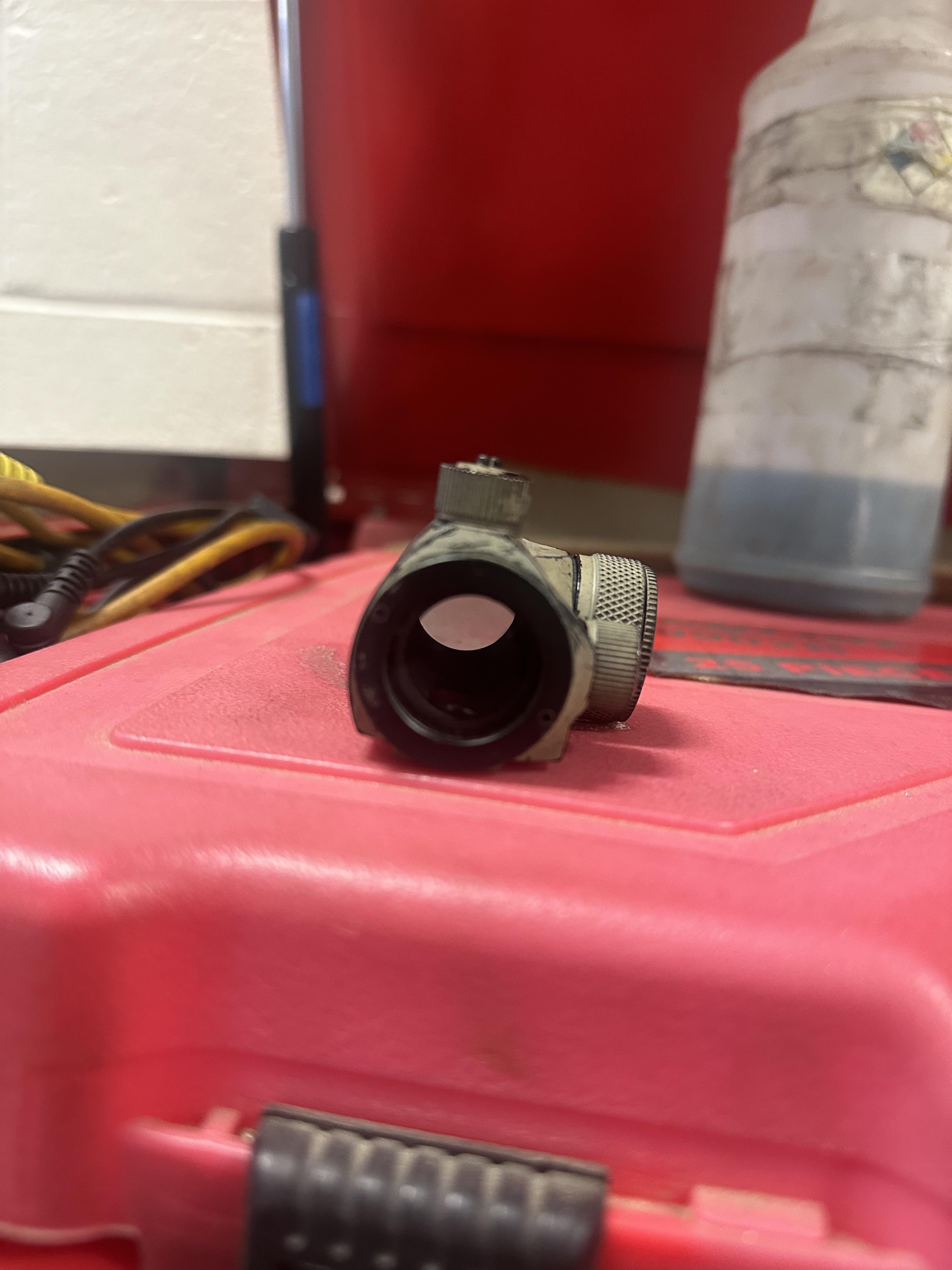 Help Identifying red dot | Scrolller