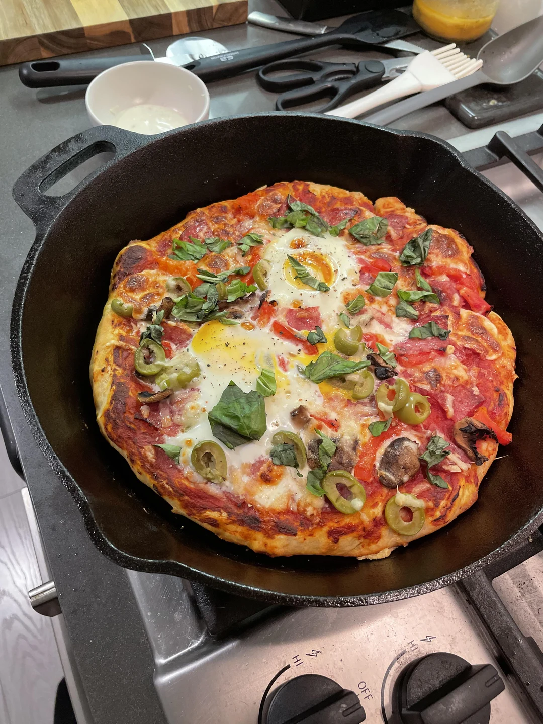 First time doing pizza in the cast iron | Scrolller