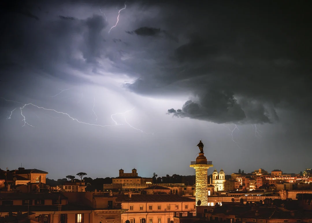 Thunderstorm Over Rome [oc] Scrolller