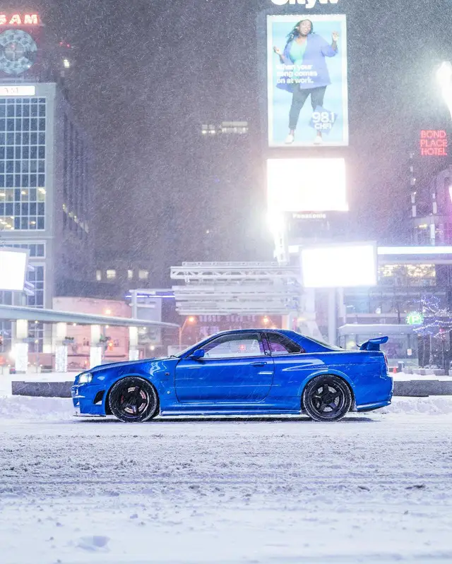 R34 GTR [1080x1350] | Scrolller