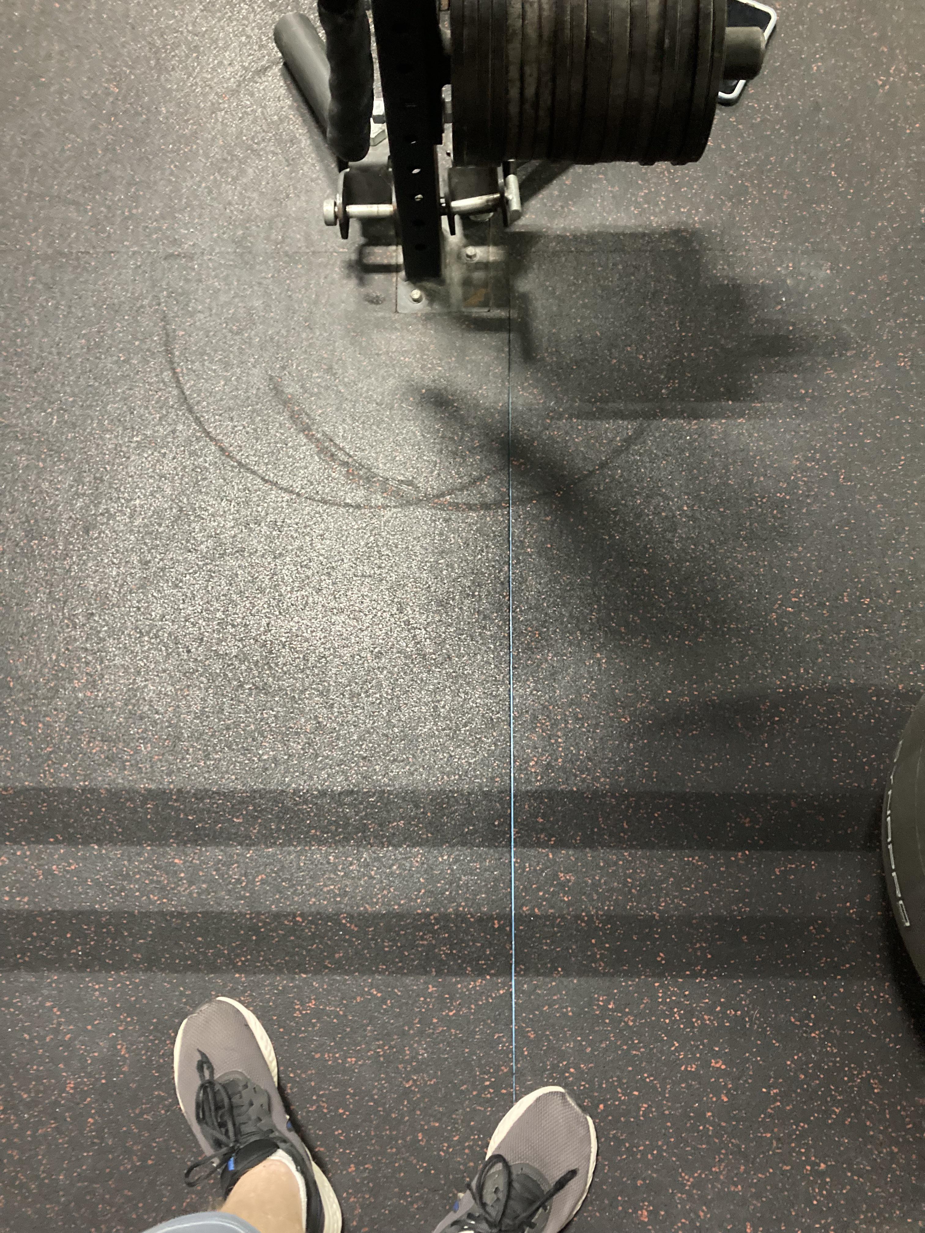This gap in my gym’s flooring looks like a gateway to another dimension | Scrolller