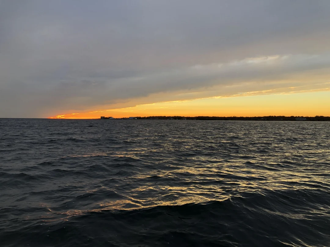 Split the Sky | Scrolller