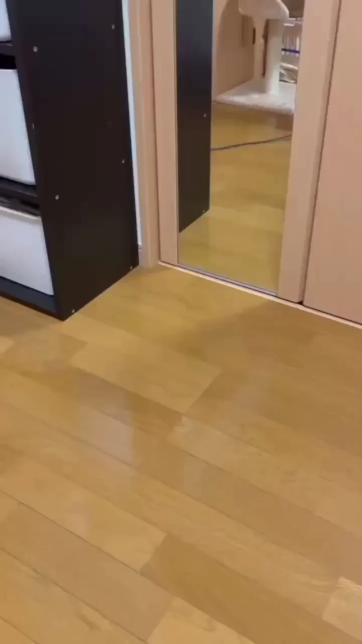 Ohhh my Godddd, who is that :) | Scrolller