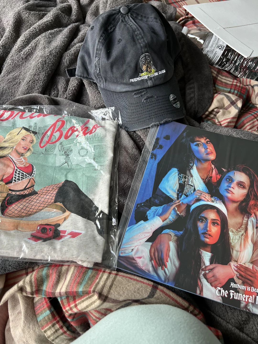 Gotta love new merch! | Scrolller