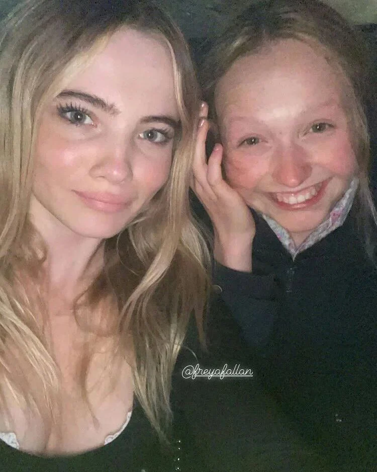 Freya with a friend | Scrolller