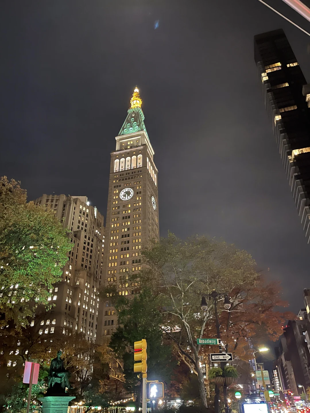 Metropolitan Life Tower Flatiron District, NYC [OC] | Scrolller