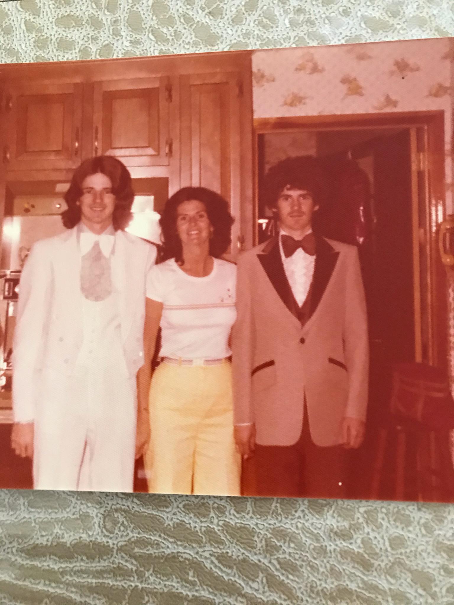 My 1978 Senior Prom | Scrolller