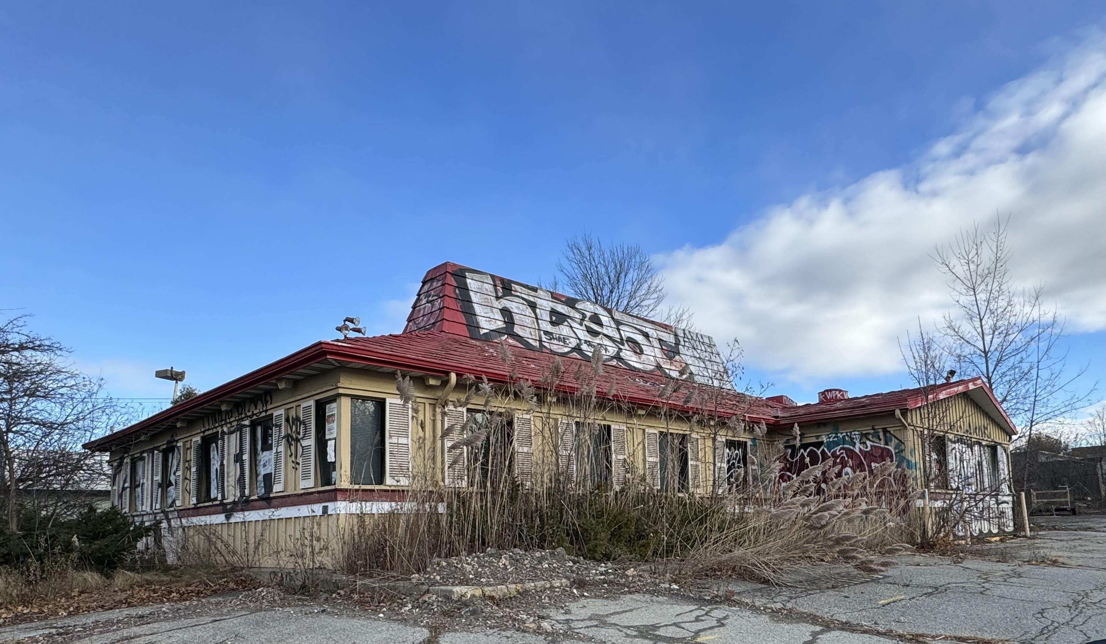 Pizza hut. | Scrolller