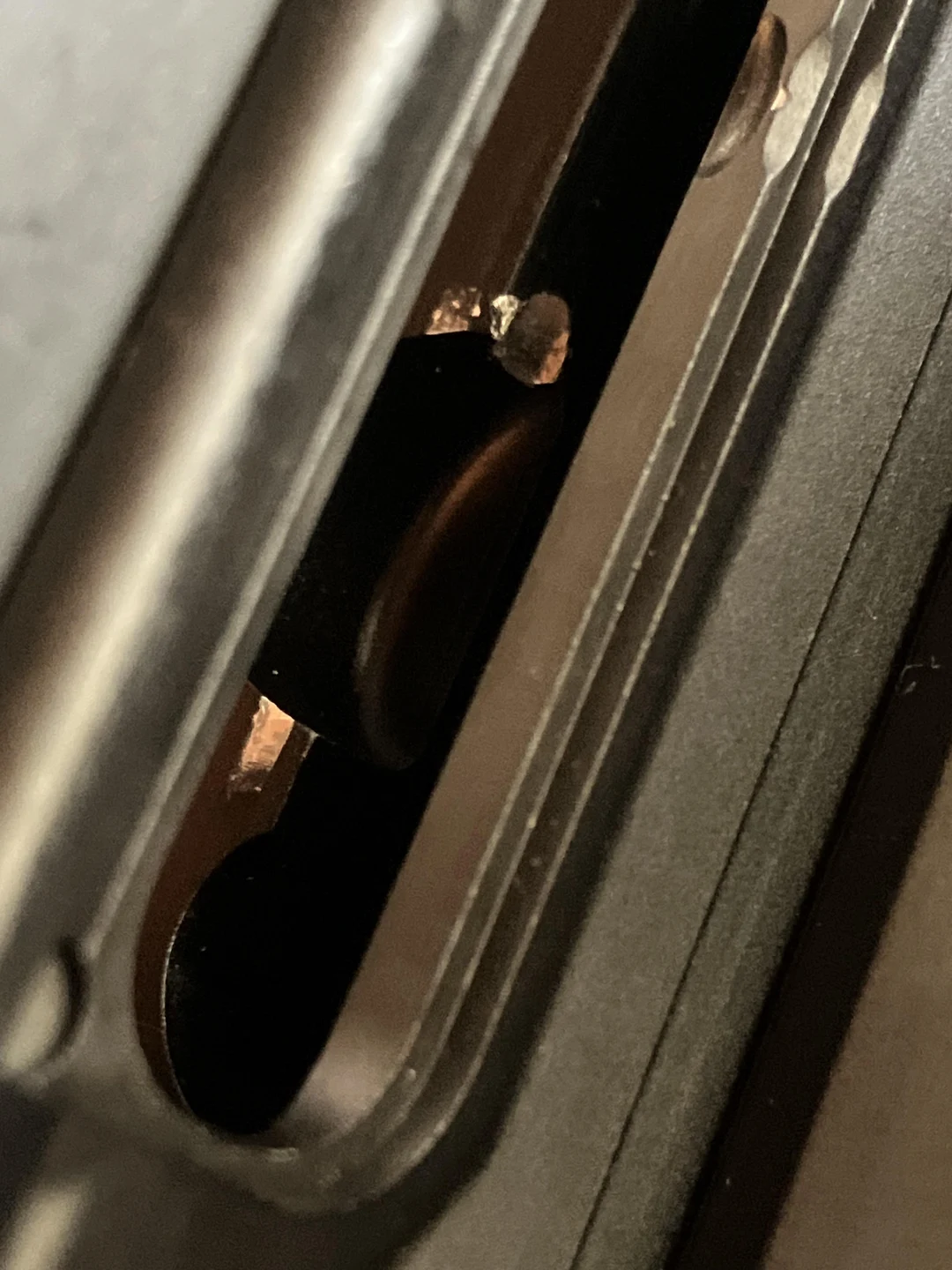 Damage on the cam pin relief cut | Scrolller