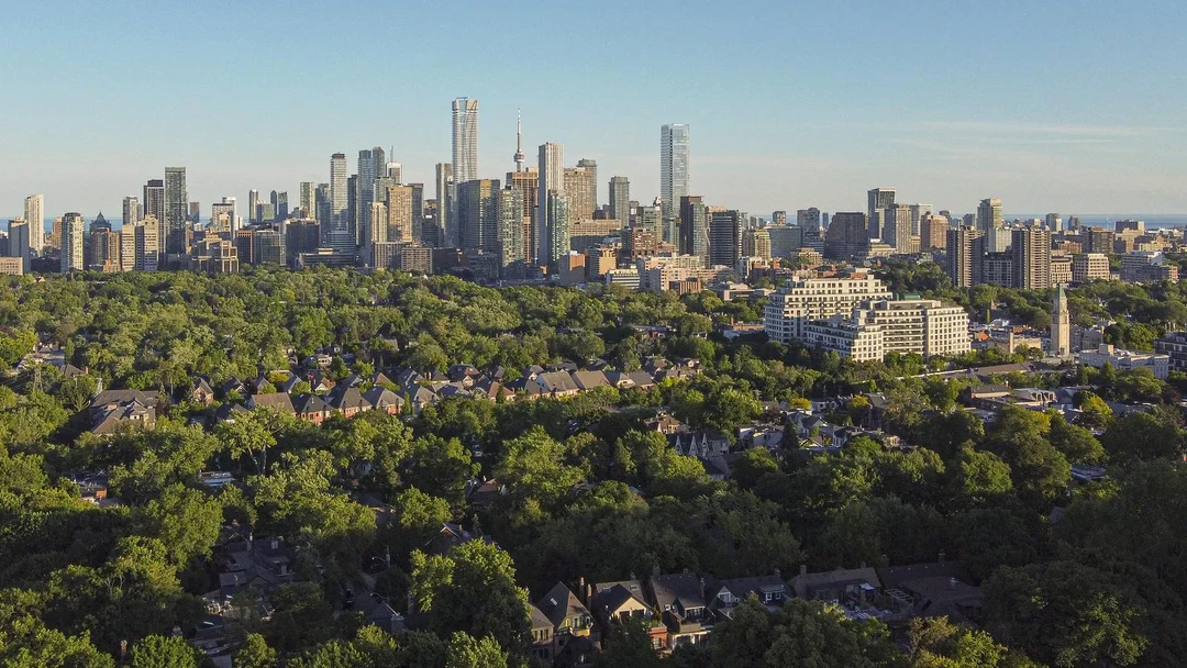 Midtown Toronto | Scrolller