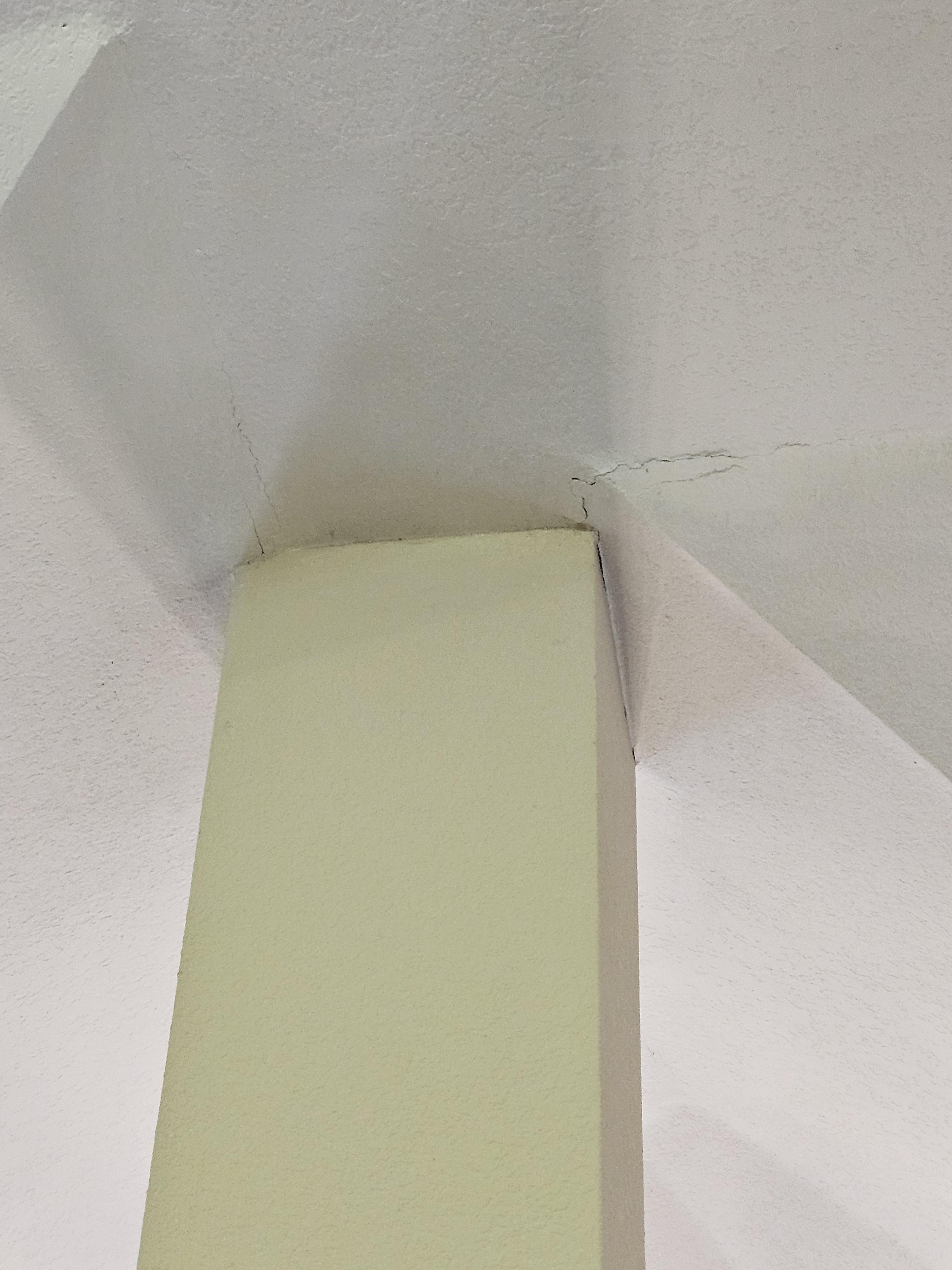 Foundation problem or house settling? | Scrolller