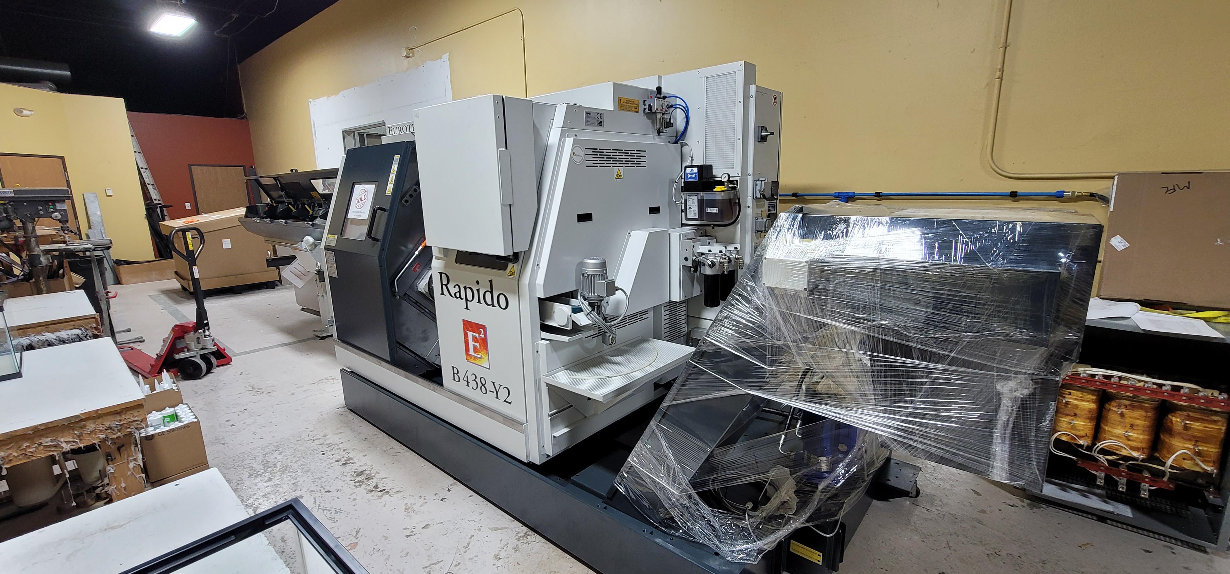 Incoming Rapido! | Scrolller