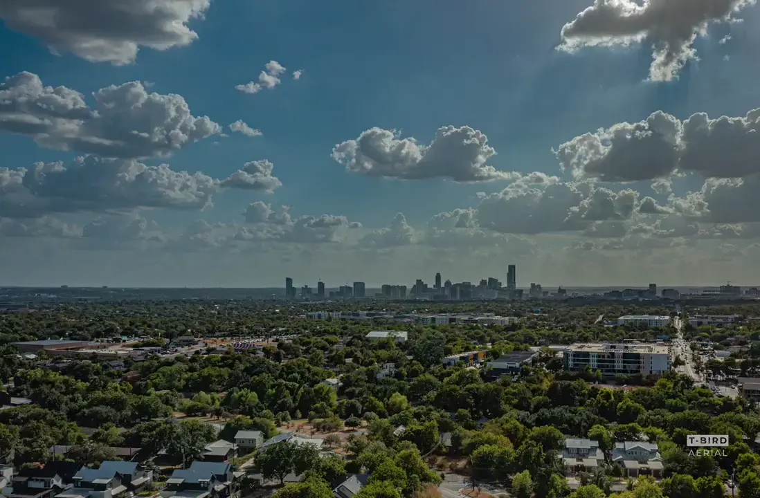 Experimenting with exposing clouds | Scrolller