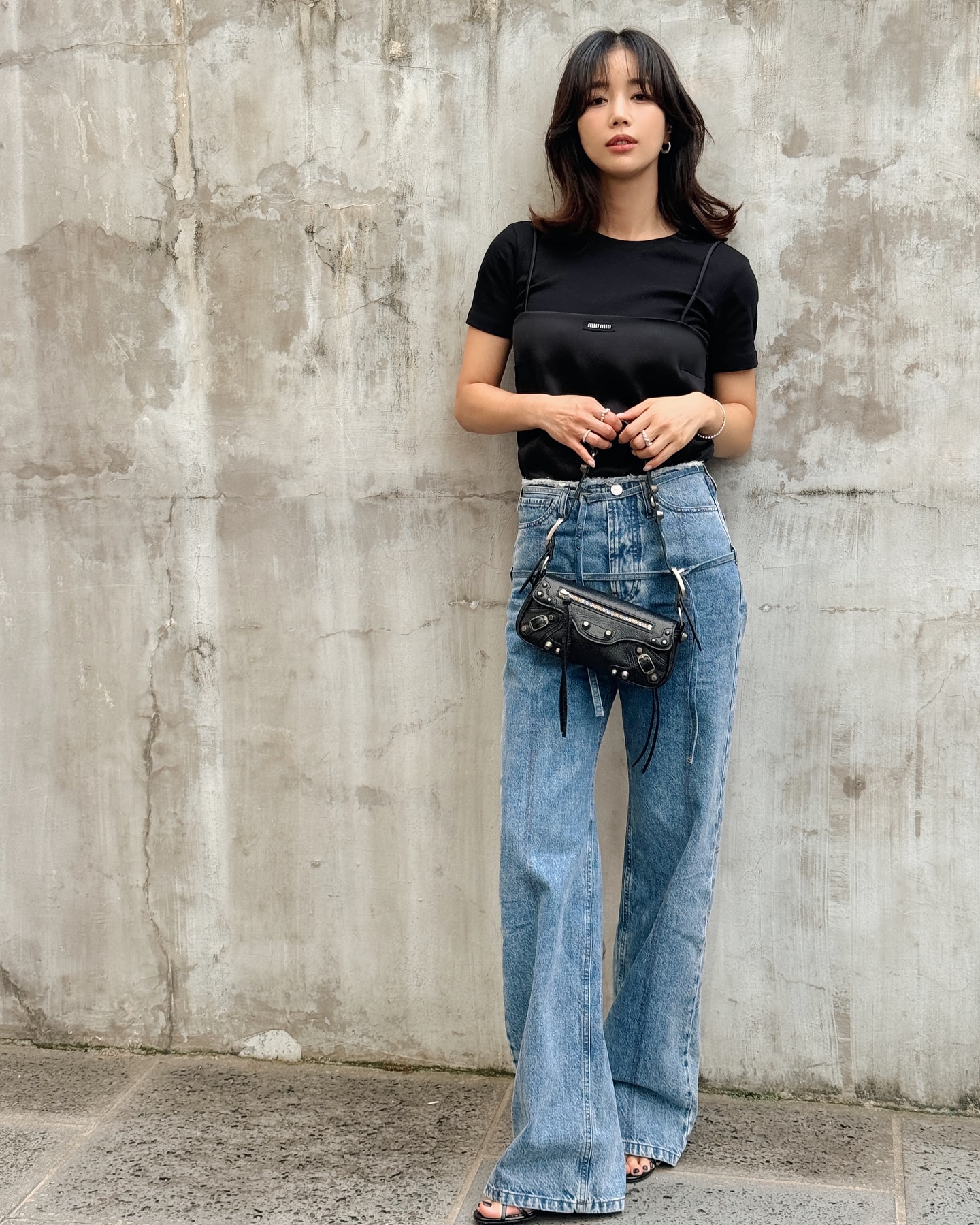 Ki Eun Se | Scrolller