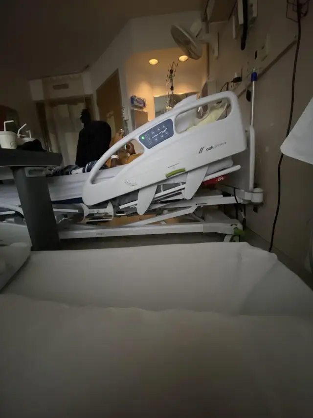 Took photo of my brother and there’s a weird mark. | Scrolller