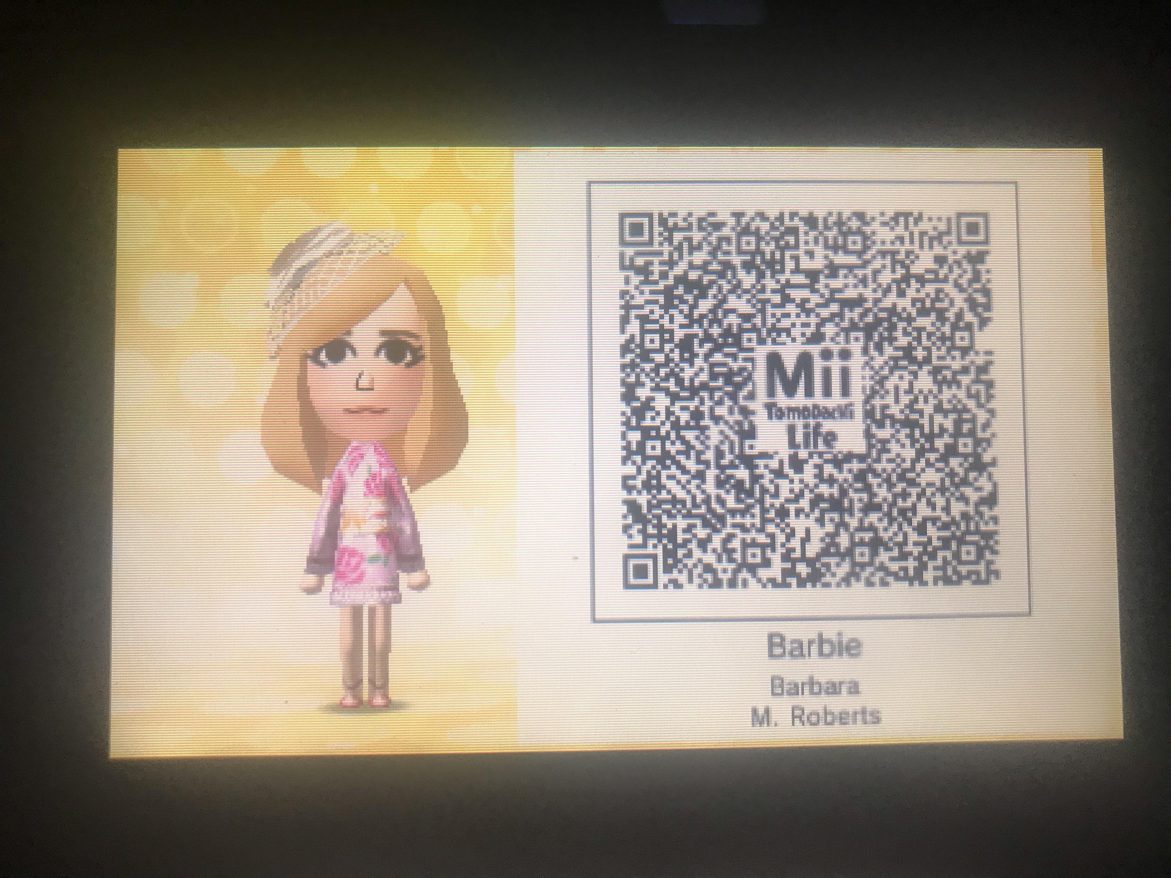 Margot Robbie as Barbie Mii Qr code | Scrolller