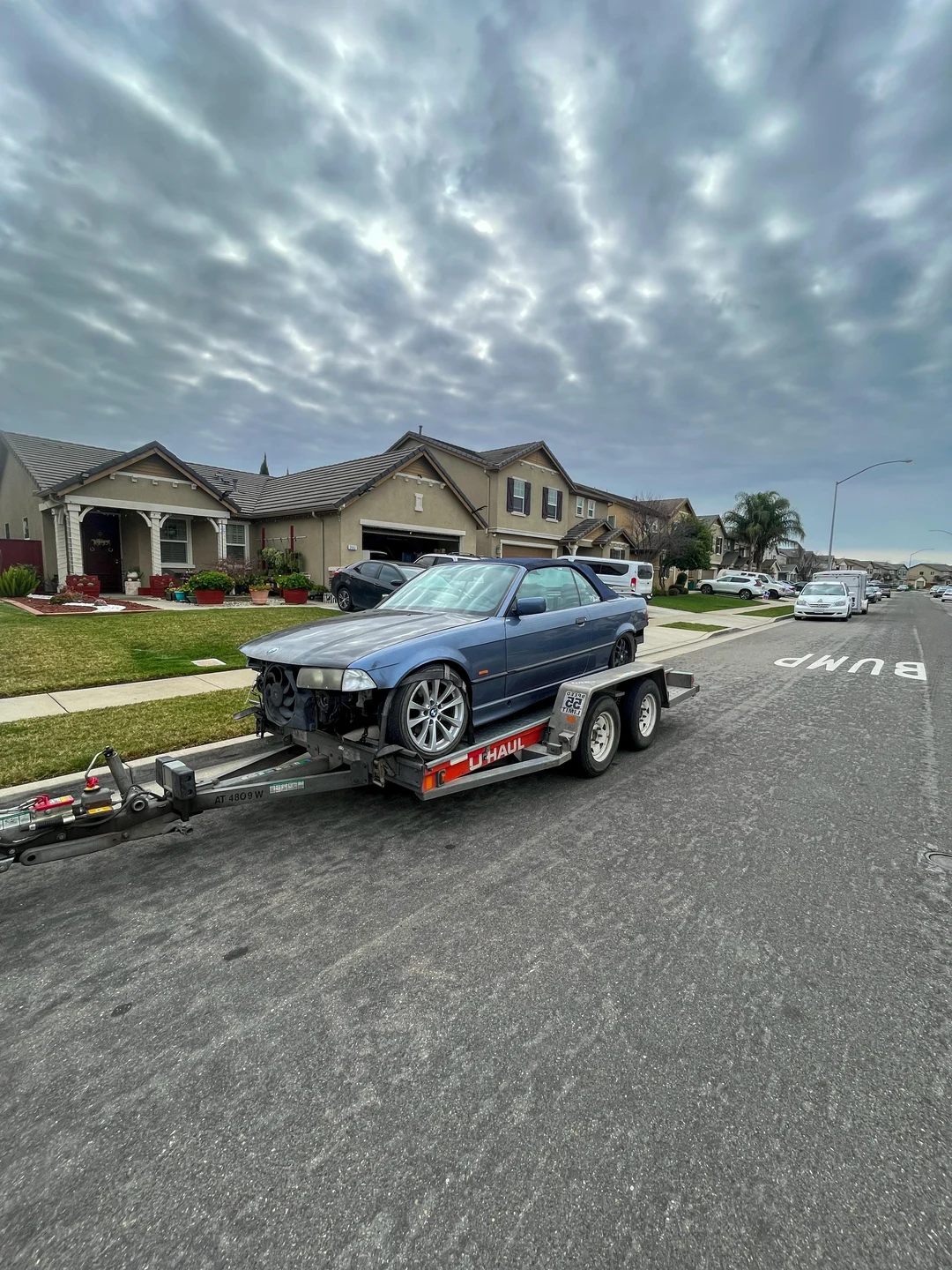 What color is this e36? | Scrolller