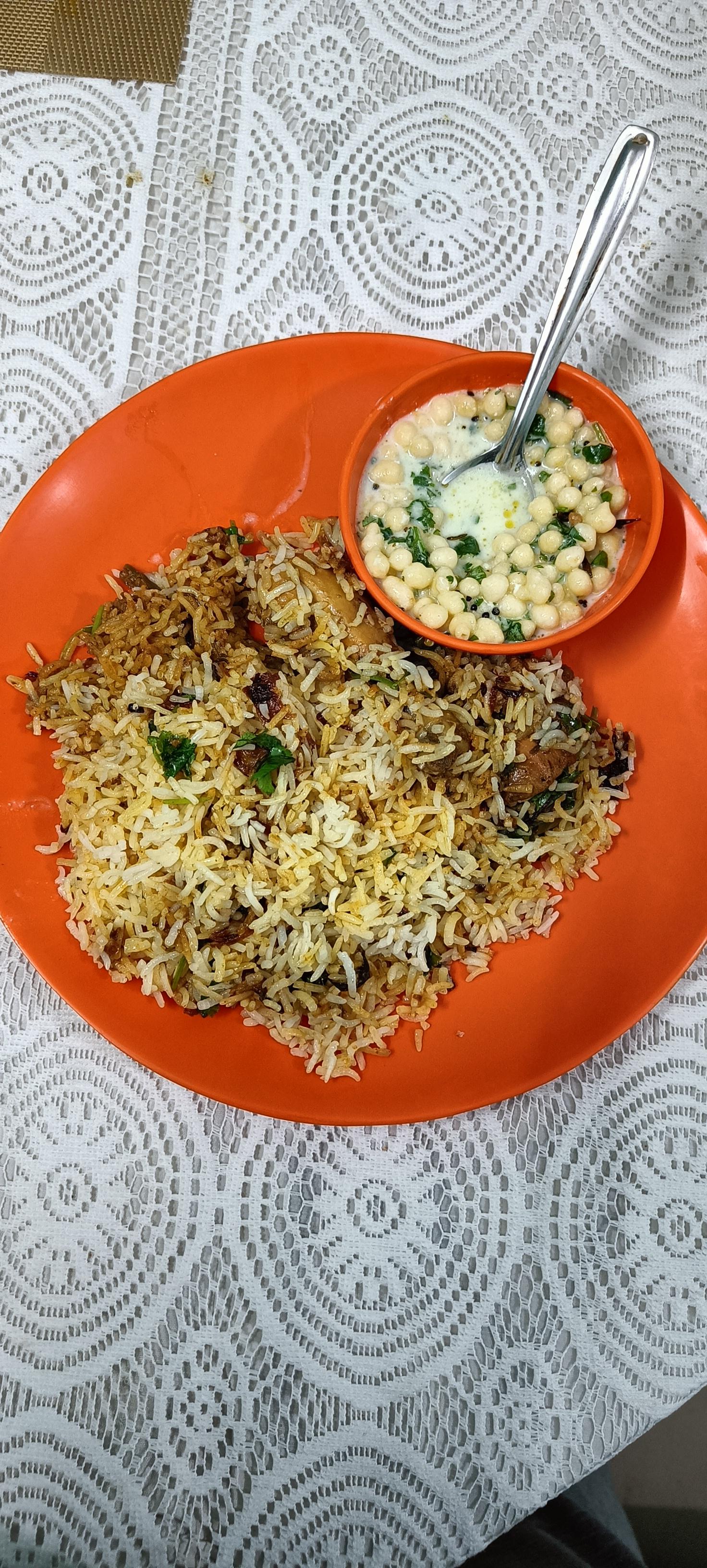 Chicken biryani [homemade] | Scrolller