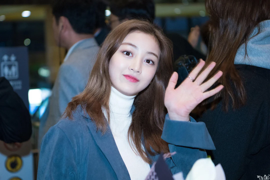 Jihyo | Scrolller