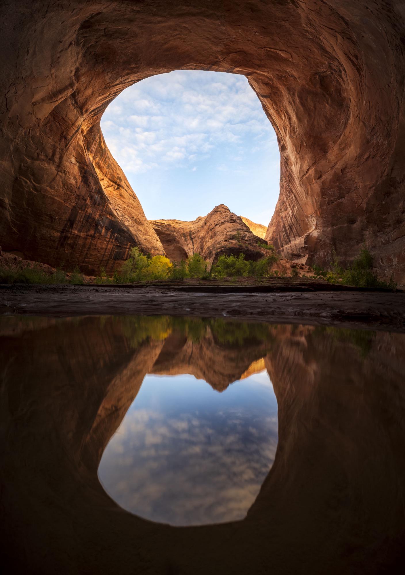 Reflections of the Grand Staircase Escalante, Utah [OC] [1408x2000] | Scrolller