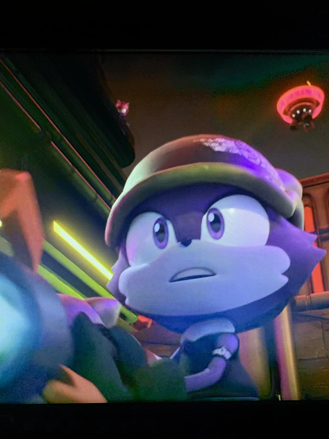 "Eat plasma you dirty bots"-squad commander red (aka somebody named rae) Common rae W | Scrolller