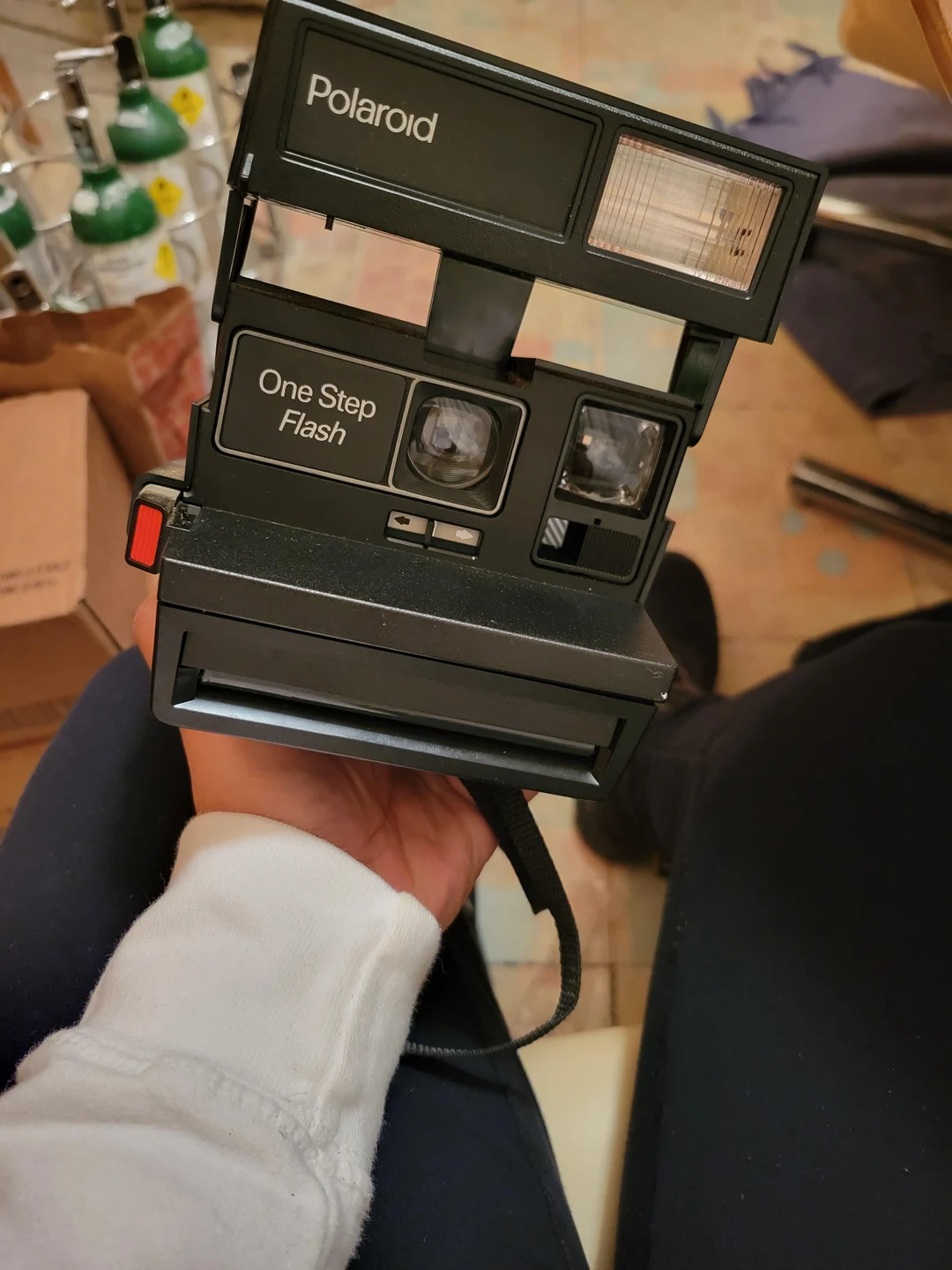 Polaroid One Step Flash - How do I close this? | Scrolller