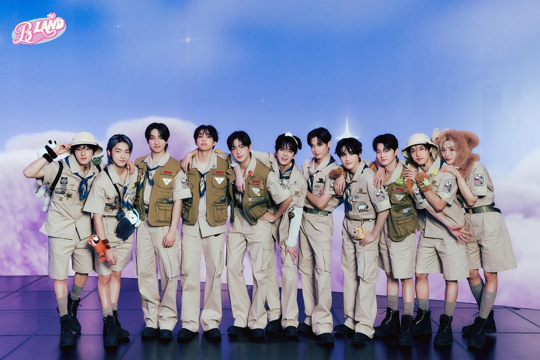 THE BOYZ - FAN-CON 'THE B LAND' (Concept Photo - Group) | Scrolller