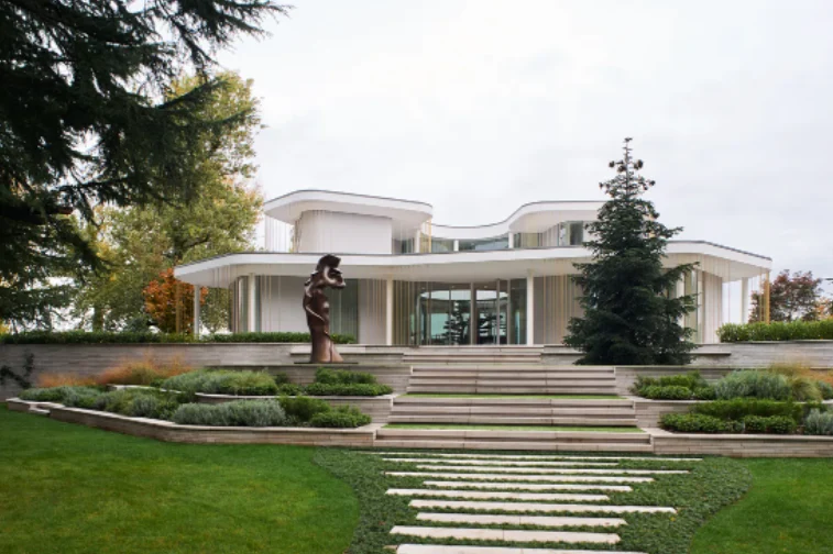 Lake villa in Italy | Scrolller