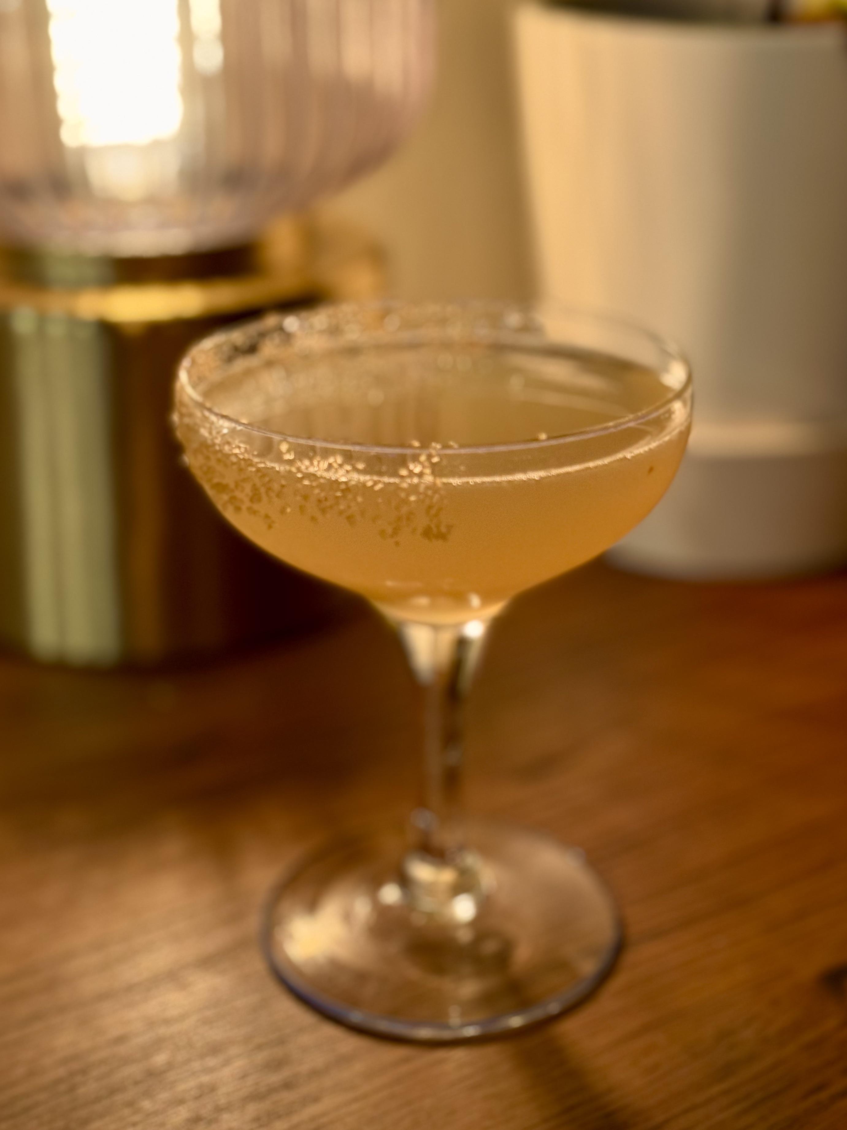 Submitted for the approval of the Advent of Cocktails society… My Cable Car | Scrolller