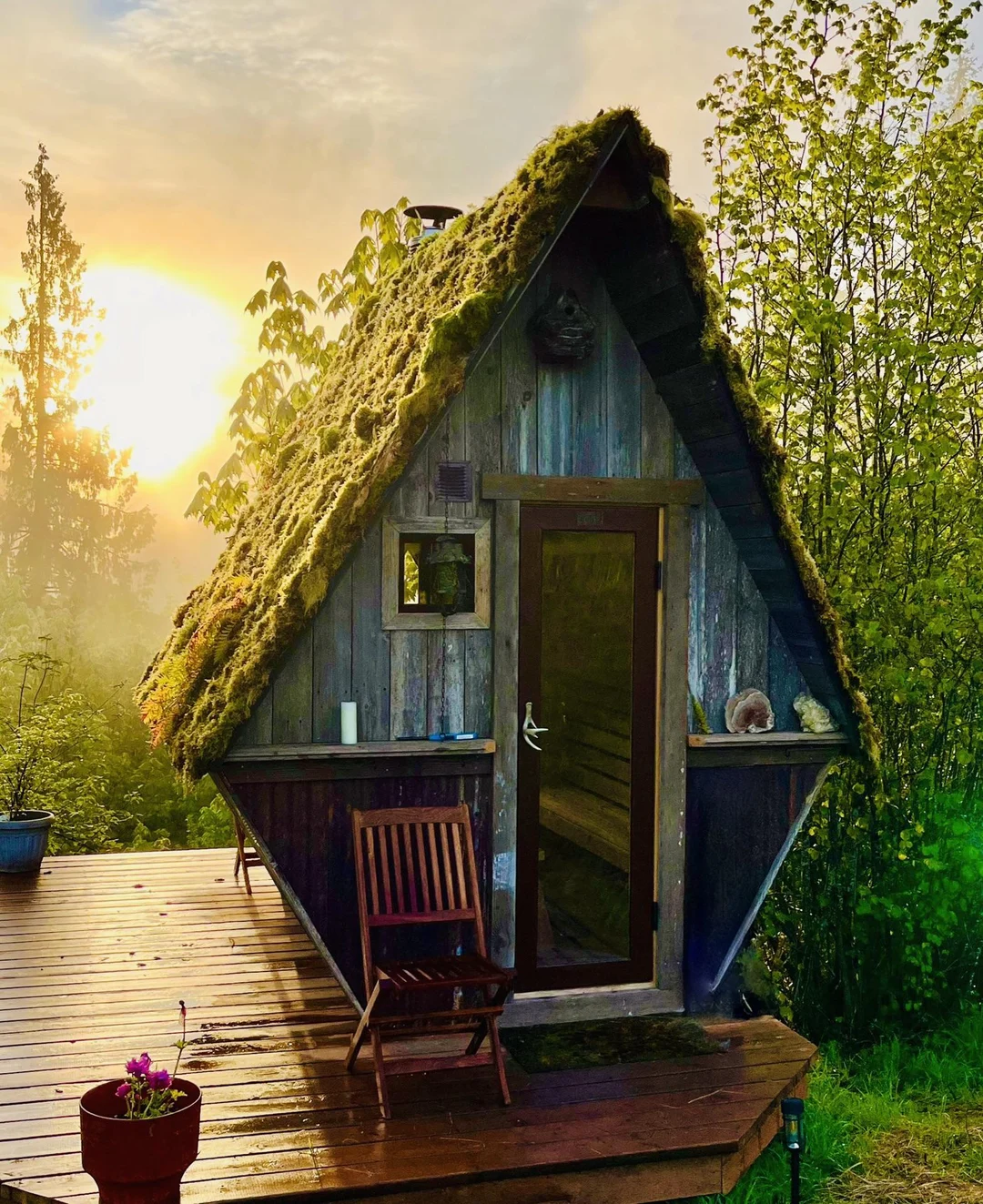 Sunrise sauna | Scrolller