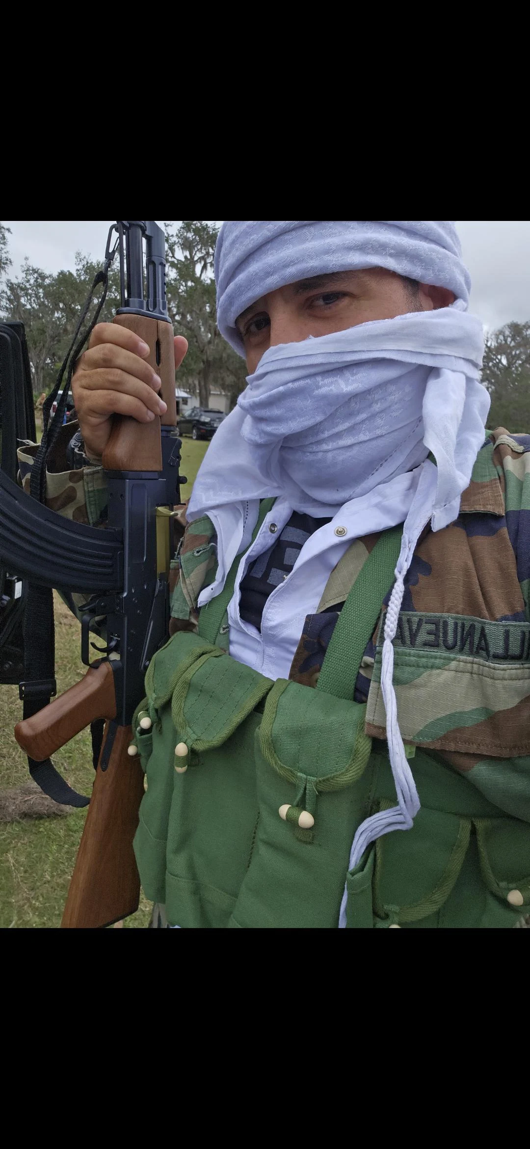 Insurgent kit | Scrolller