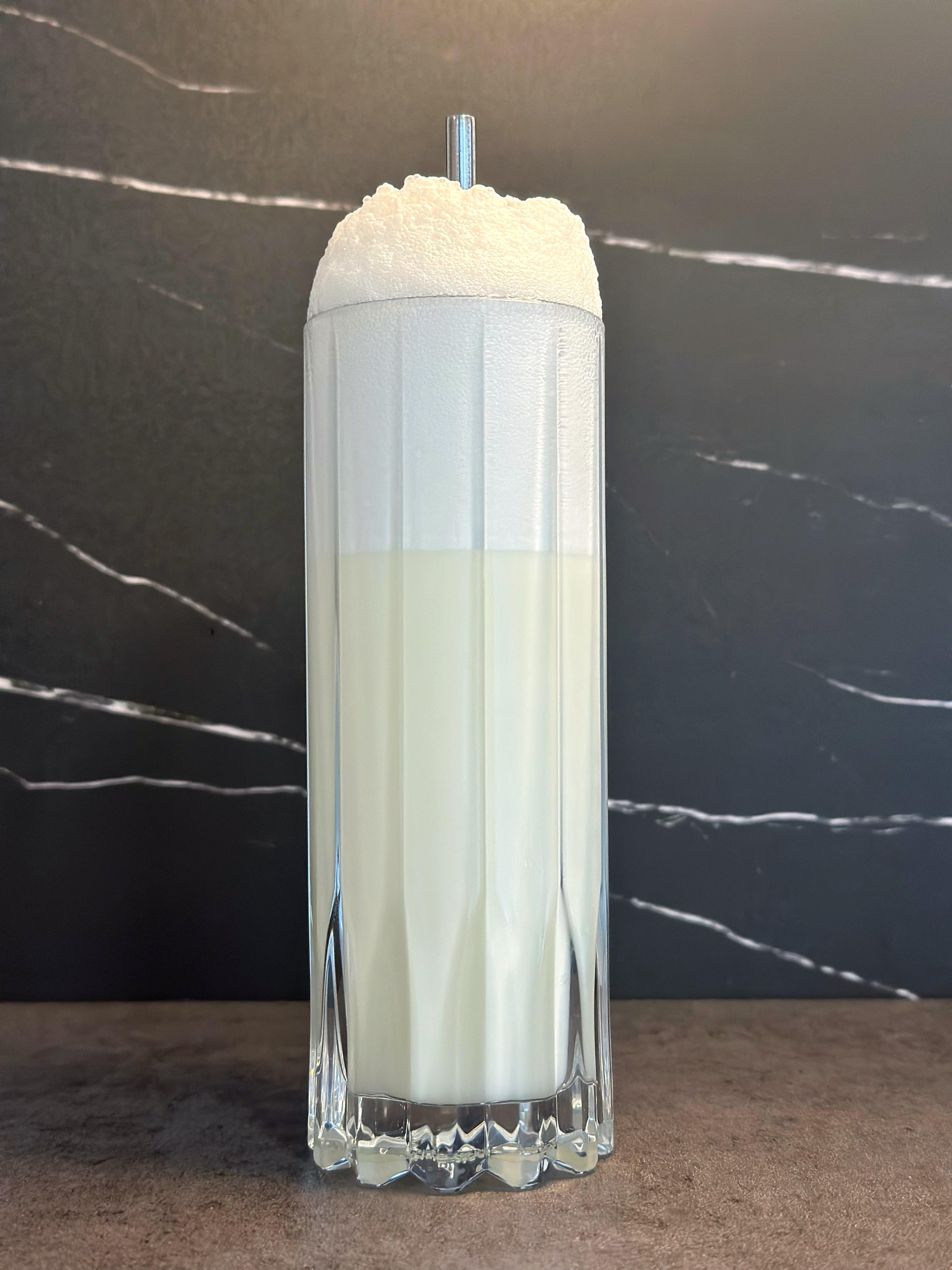 Orange Ramos Gin Fizz 🍊 | Scrolller