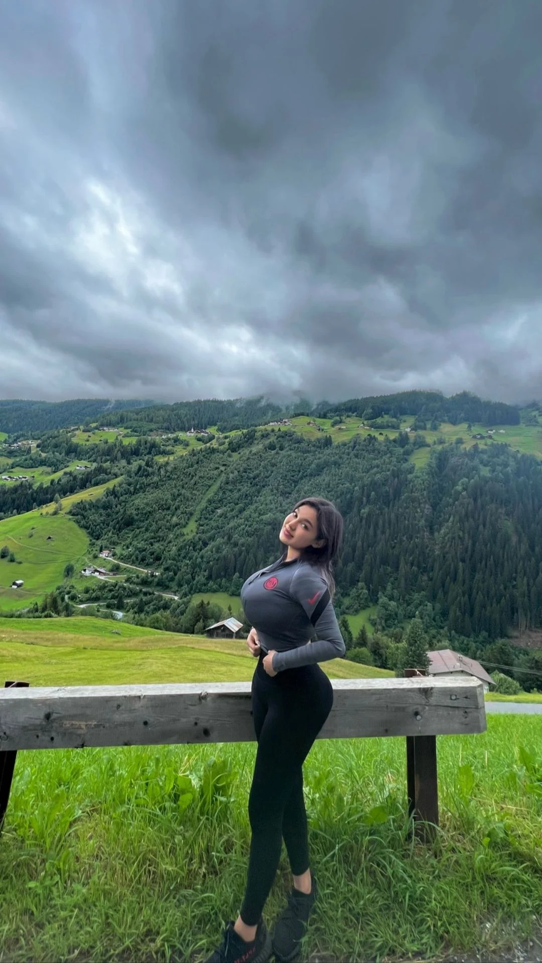 Discover more like 2busty2hide: What a view and Related Content | Scrolller