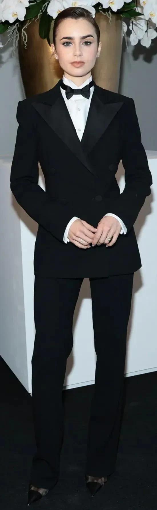 Hot Even In A Tux! | Scrolller