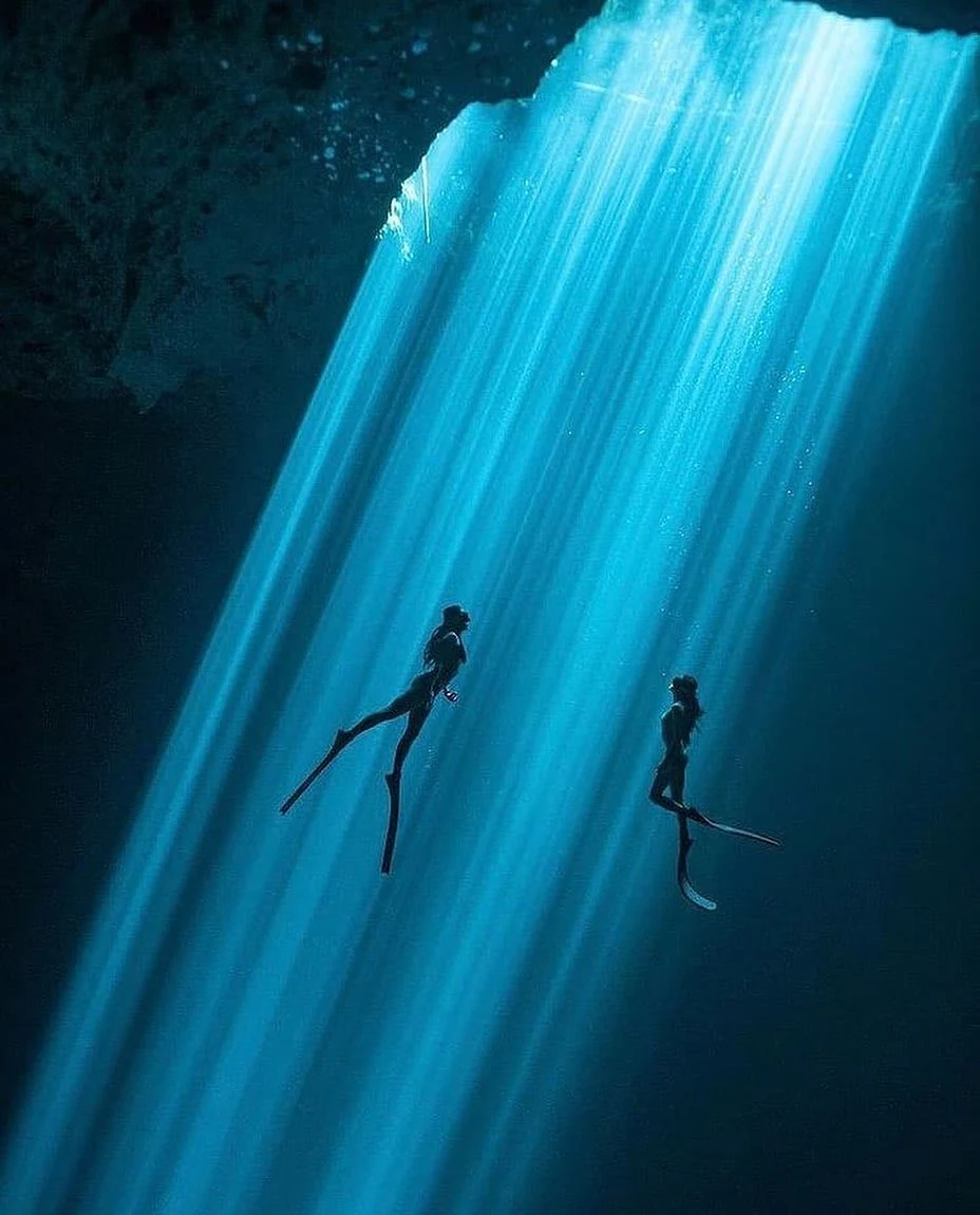 Amazing view of ocean | Scrolller