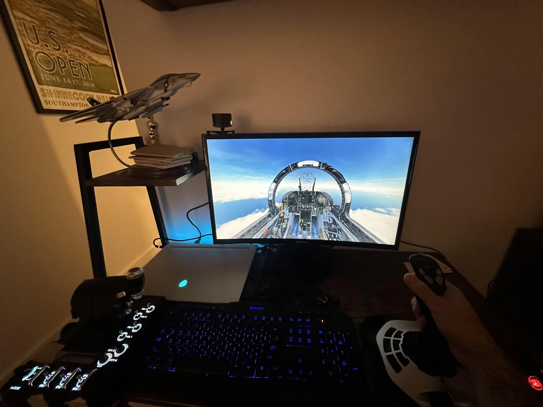 Logitech Extreme 3d Pro + X56 throttle Set Up | Scrolller