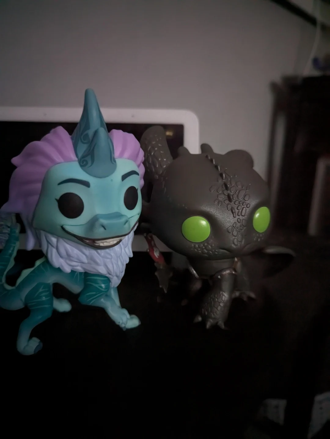 My 2 favorite dragons | Scrolller