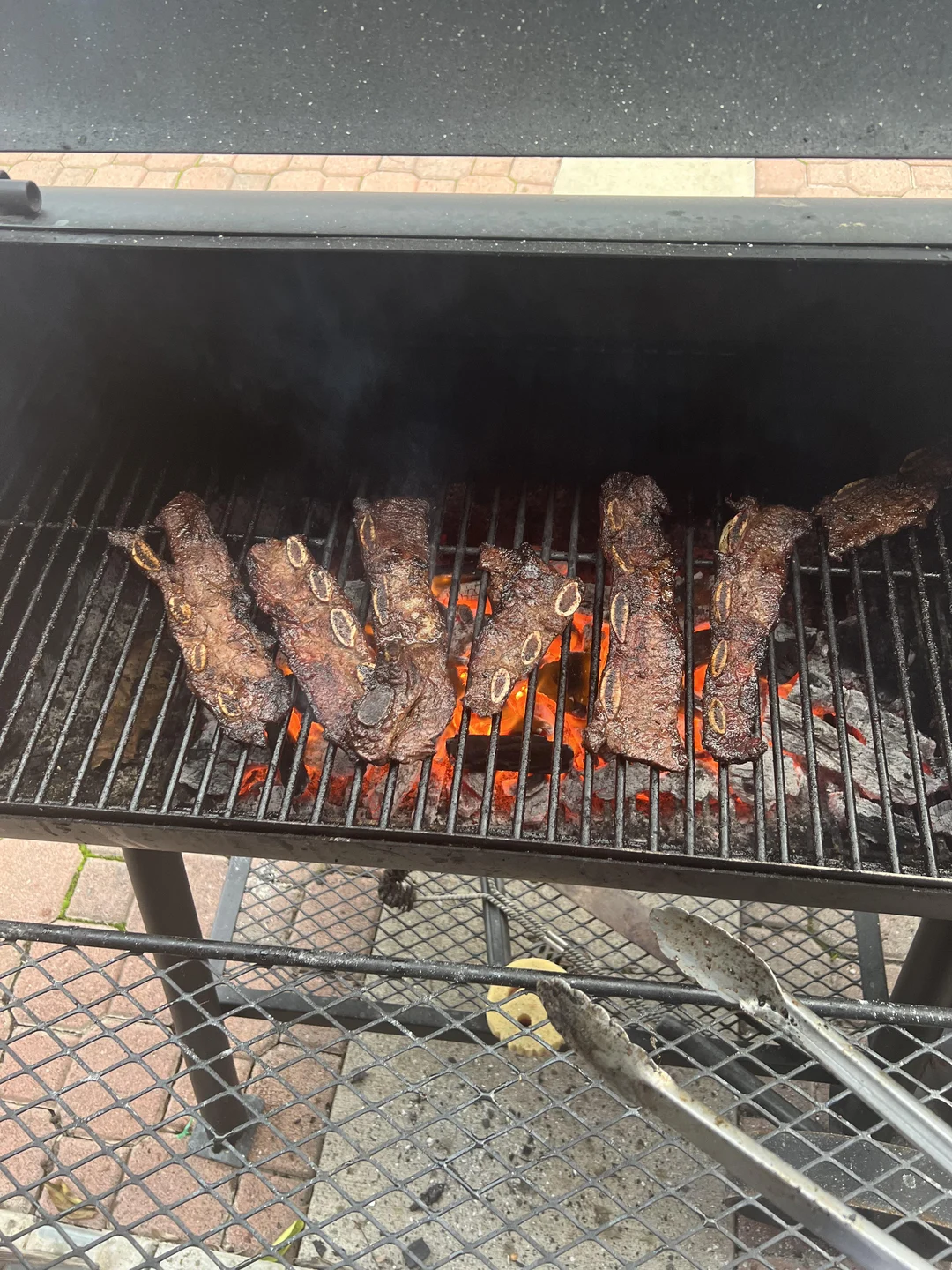 Grilling before rain | Scrolller