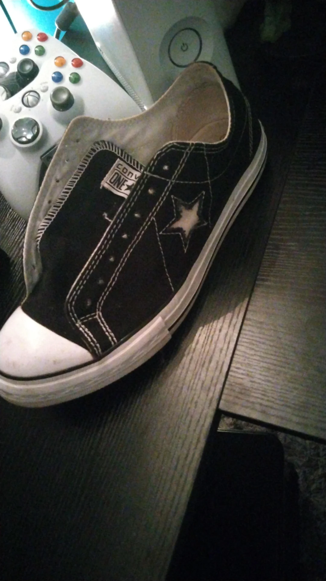 What is this shoe? | Scrolller