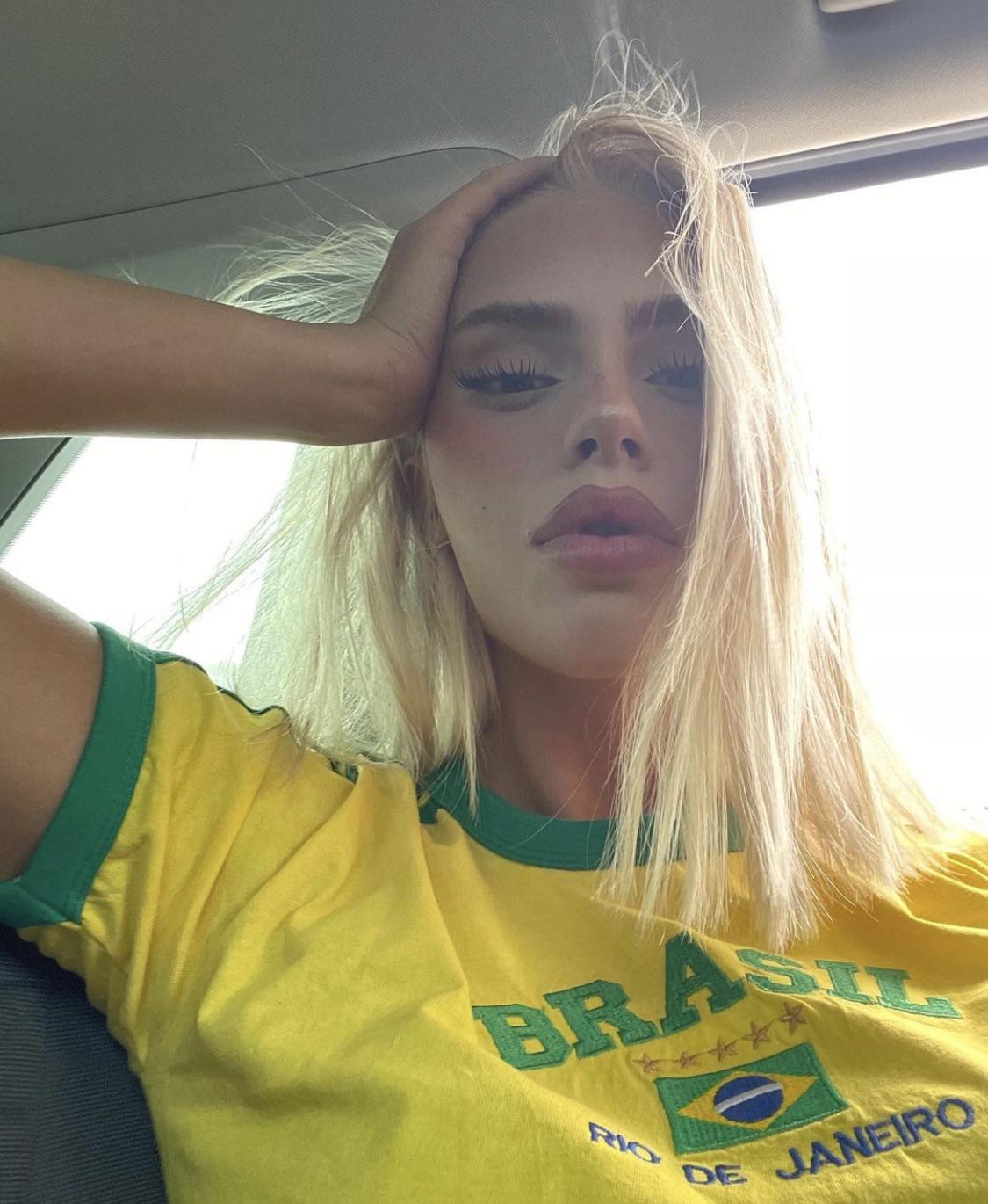 Daniela Washington | Scrolller