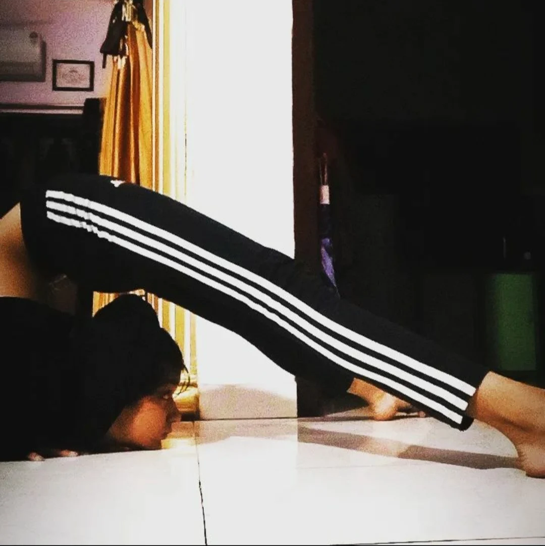 Is this flexibility enough to get triple fold? | Scrolller