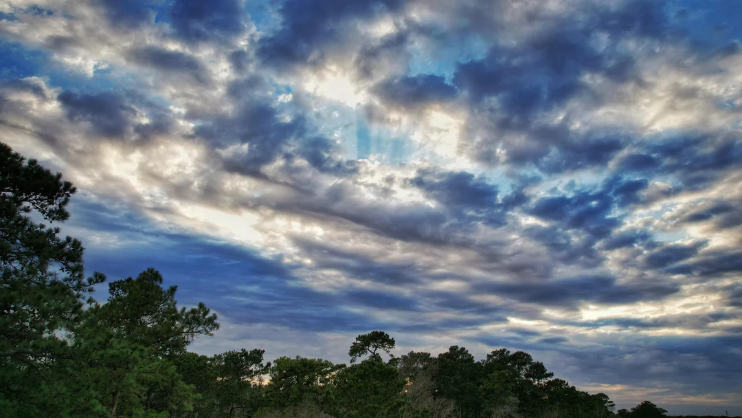 Restless Sky [OC] | Scrolller