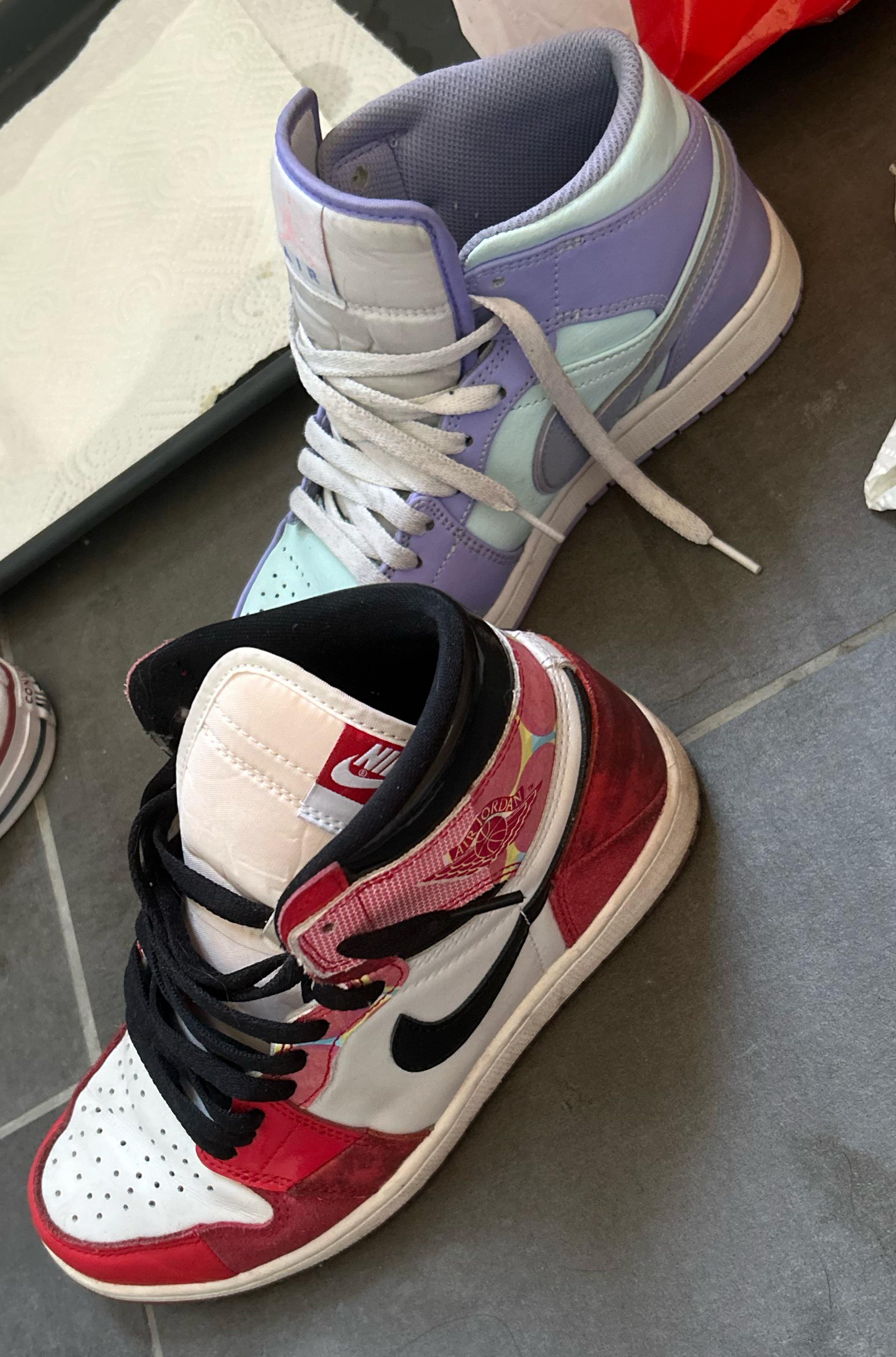 Cat peed on my jordans | Scrolller