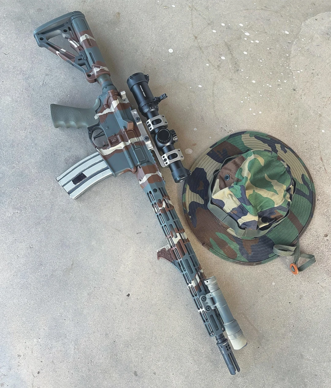 Stripey boi | Scrolller