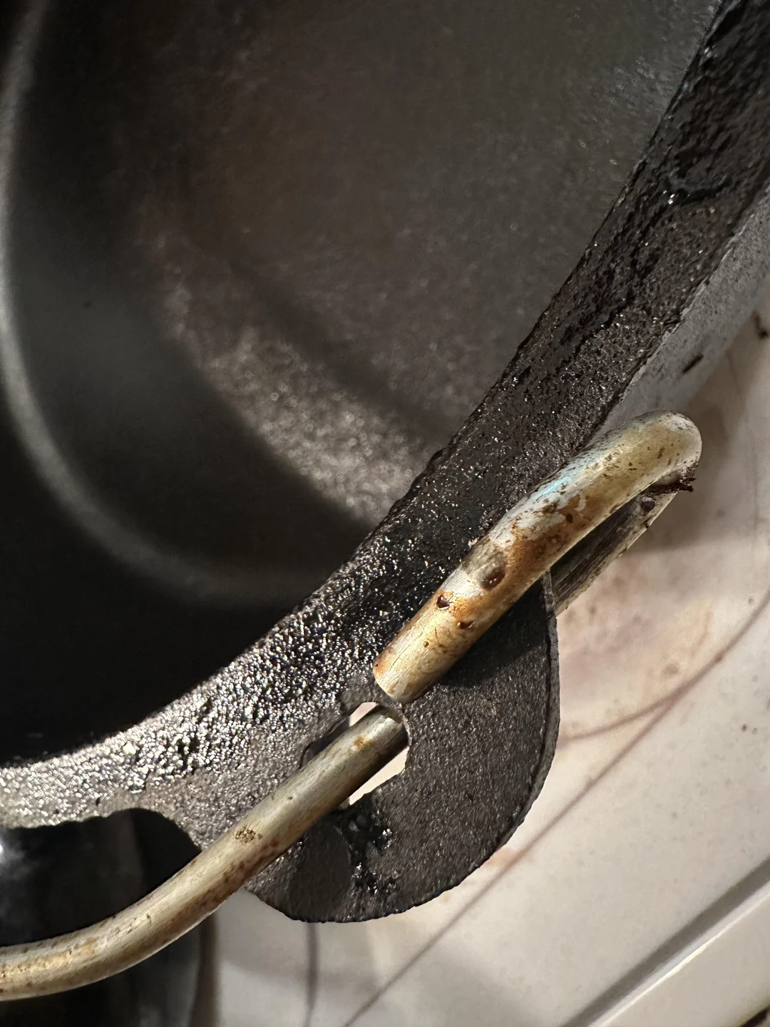 Sticky grease removal | Scrolller