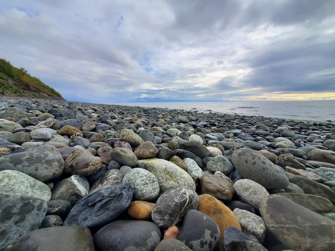 End of Kincaid trail near Anchorage, AK [OC] [4608x3456] | Scrolller