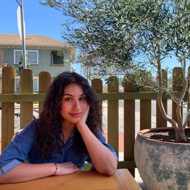 Alessia Cara ... | Scrolller