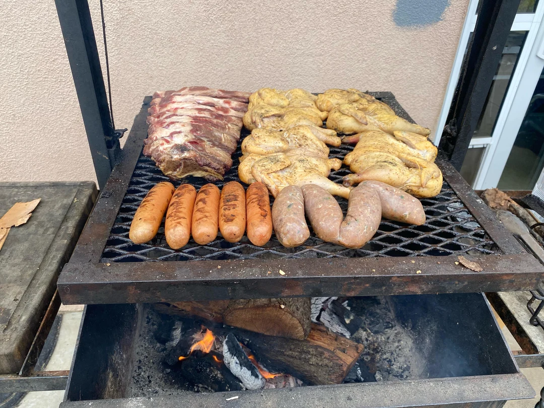 Sunday BBQ | Scrolller