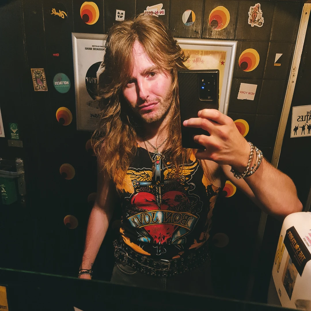 straight back to the 80s! | Scrolller