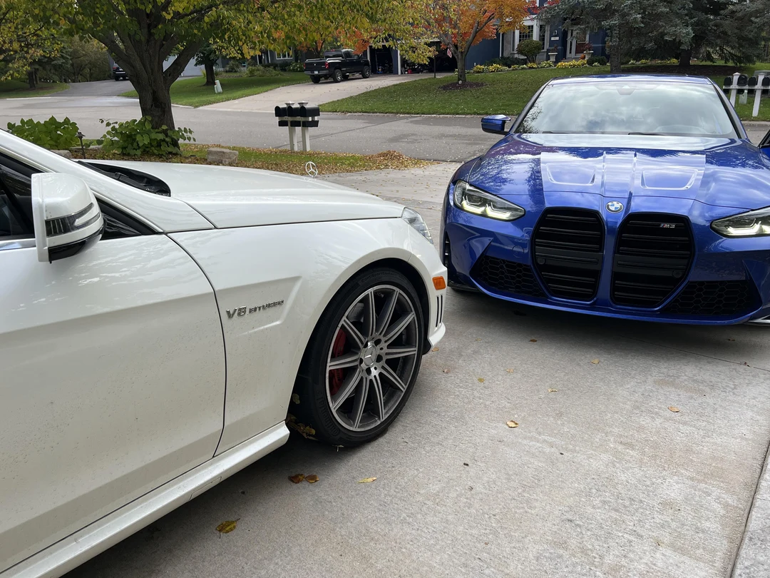 Stare down [4032x3024] | Scrolller